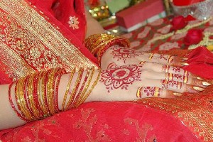 19 Stunning Pakistani Mehndi Designs for Hands and Feet – Easyday